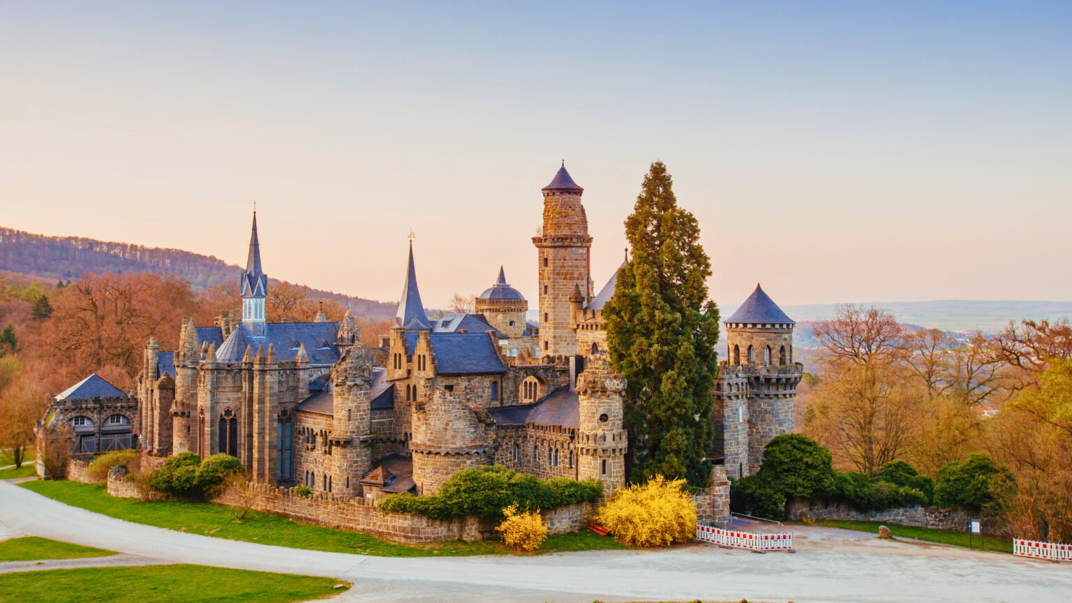 25 Best Castles to Visit in Europe: Iconic & Hidden Gems