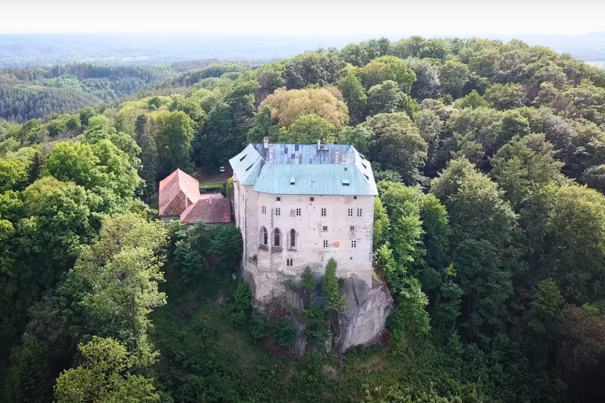 Top 15 Haunted Castles in Europe: Ghostly Legends & Tours
