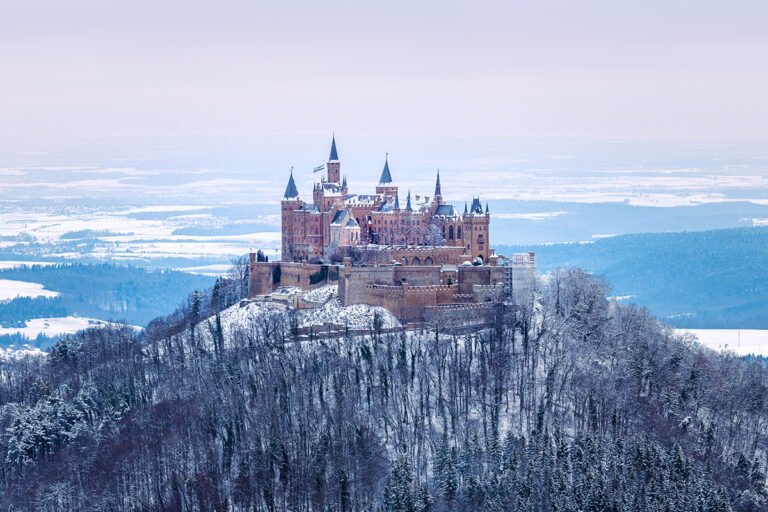 Ultimate Winter Castle Guide: Best Castles to Visit This Season